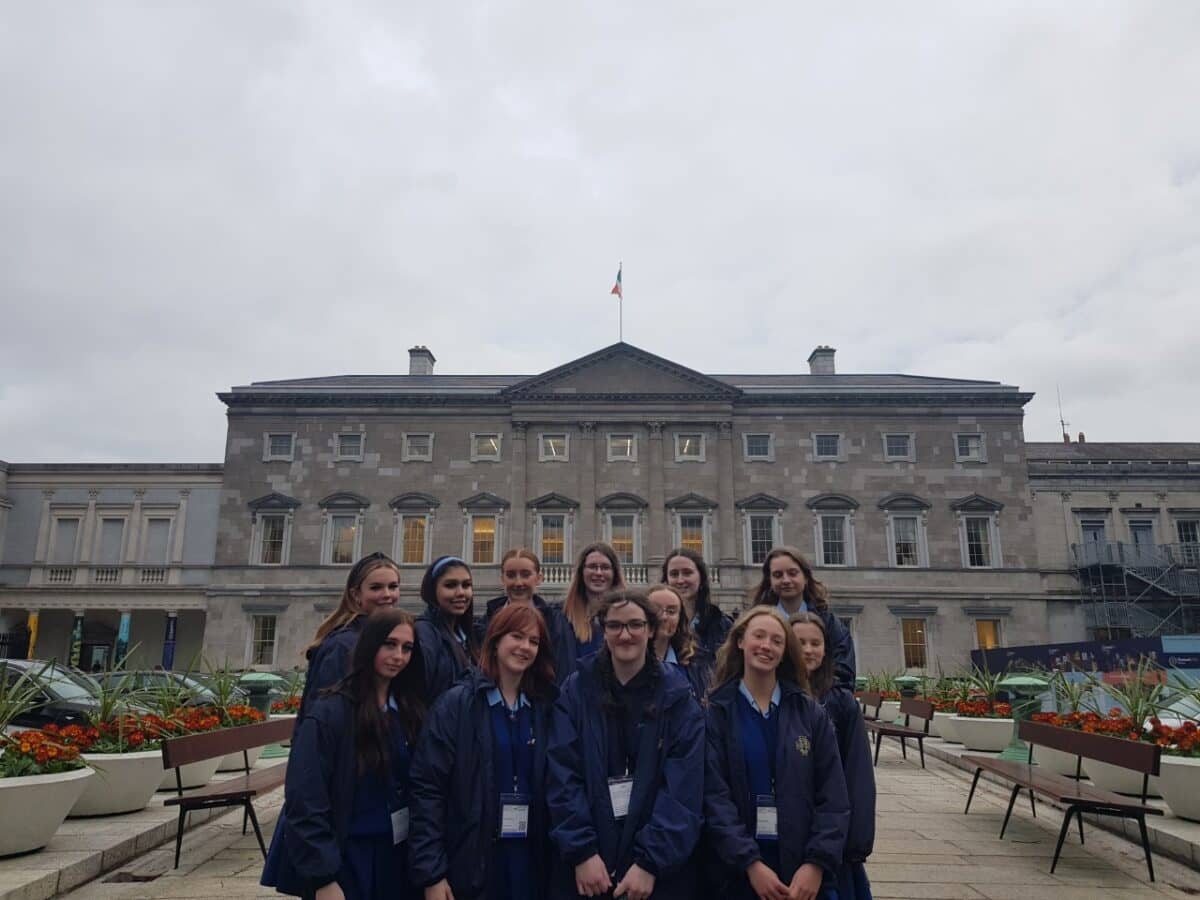 Fifth Year Politics & Society Students Meet with the President of the ...